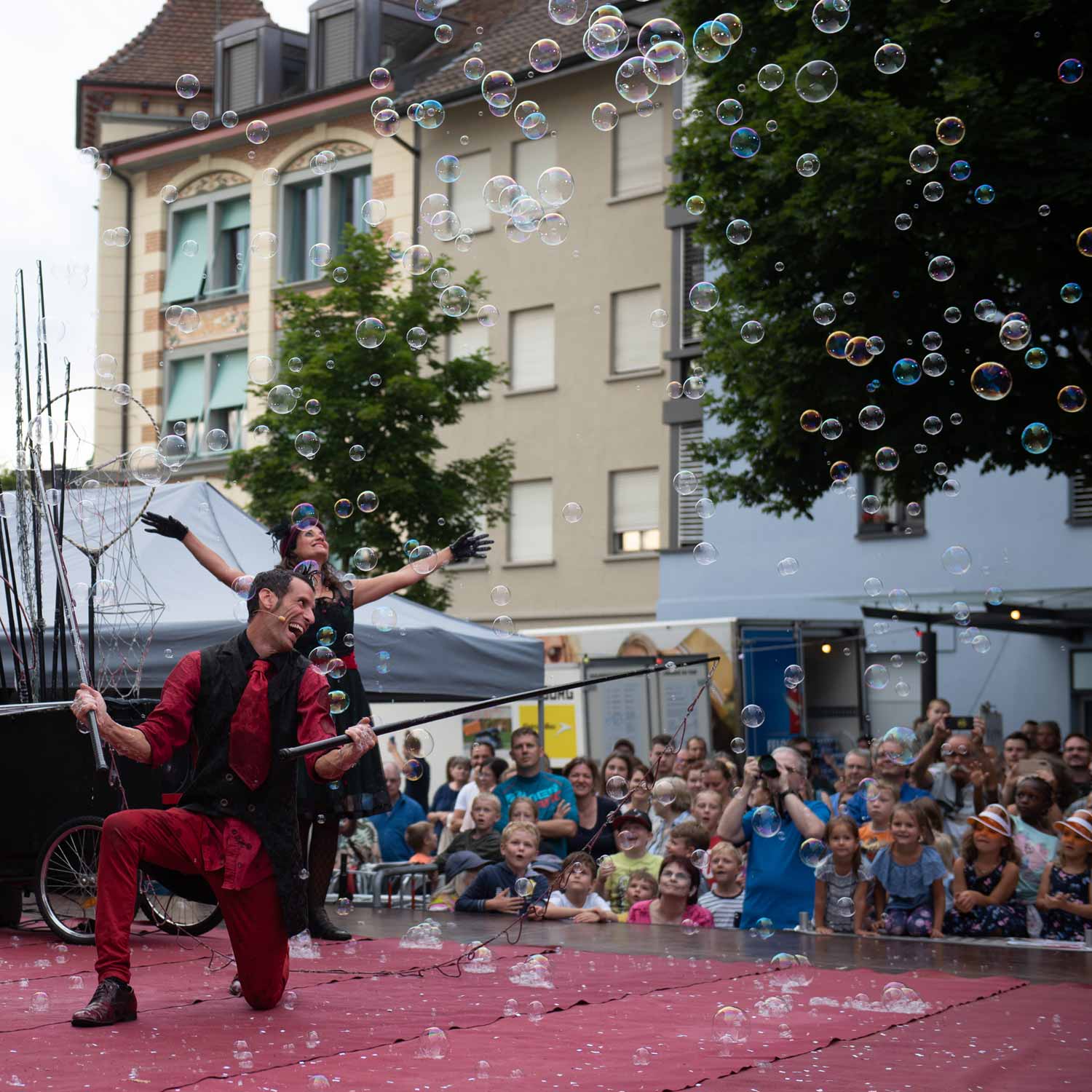 bubble-on-circus-a-1 – De Gevleugelde Stad Ieper – City of Wings Ypres